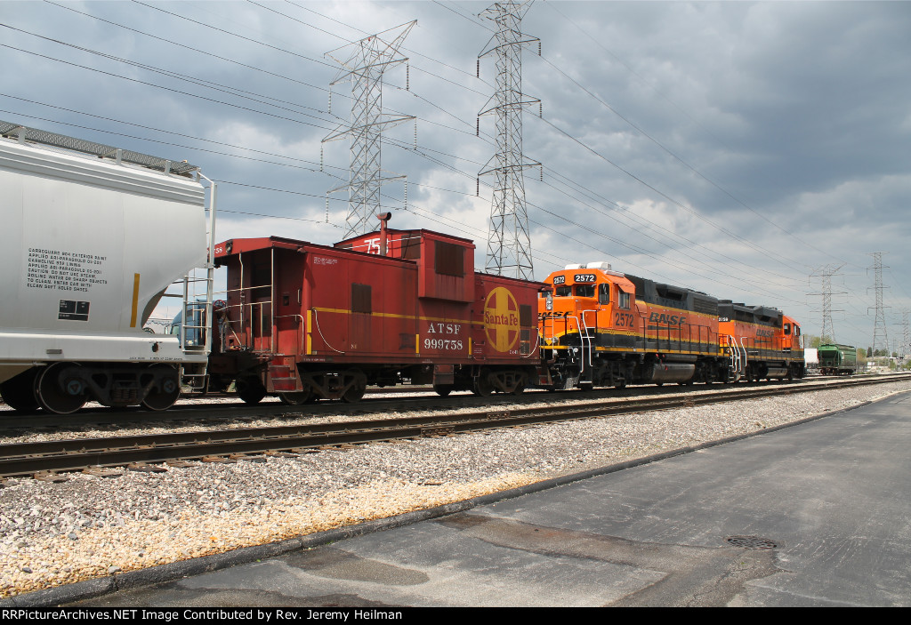 BNSF 2759 & 2572 (2)